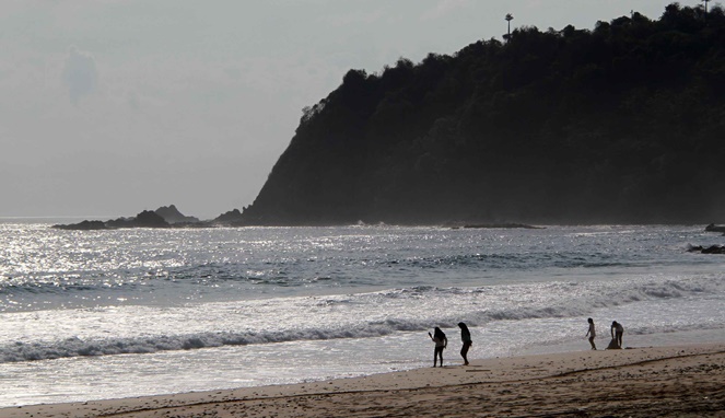 Pantai Modangan, Pantai Indah Cocok Untuk Uji Adrenalin