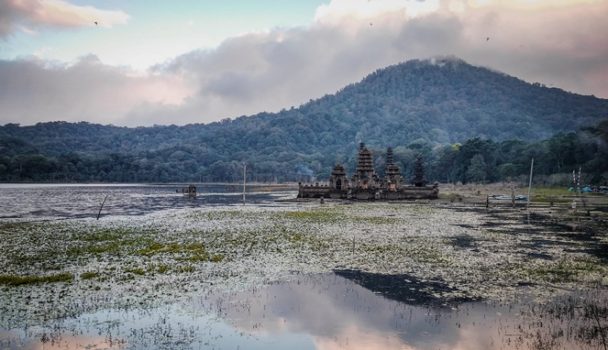 Pesona dan Sejarah Danau Tamblingan, Wisata Menawan di Bali