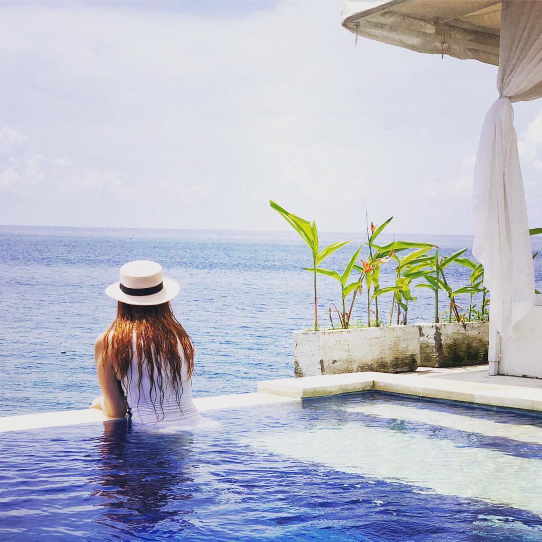 9 Tempat dengan Infinity Pool Terbaik di Bali!
