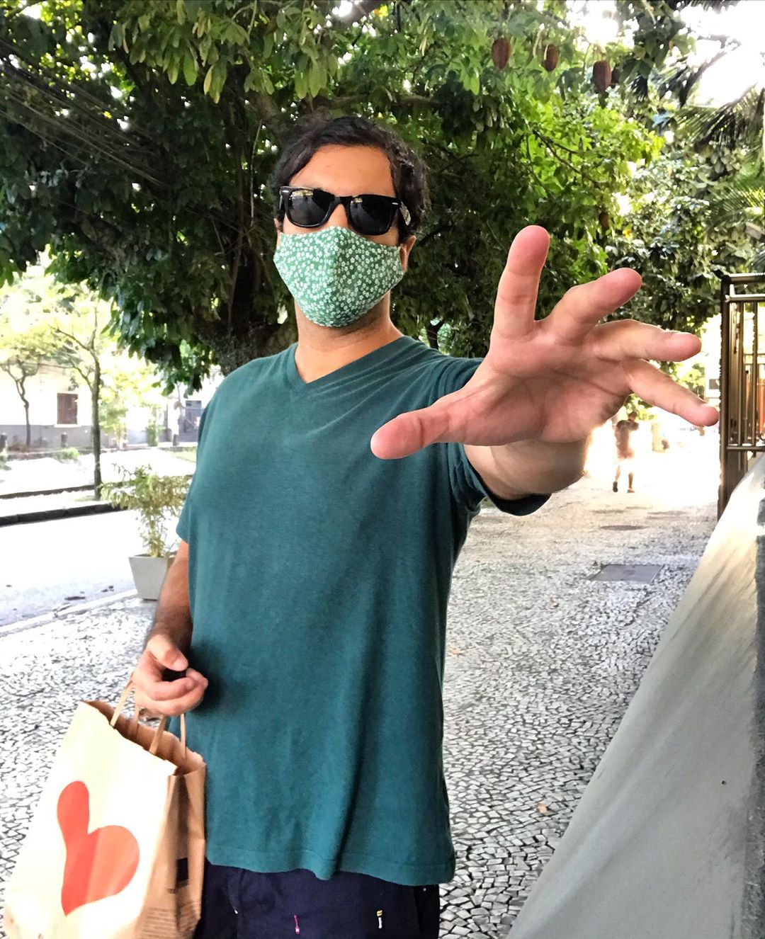 5 Tips ke Pantai di Era New Normal Agar Liburan Makin Optimal