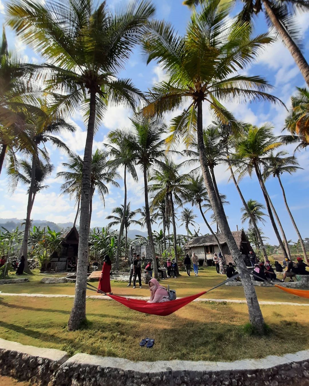 Pondok Bambu Rangdo, Villa Instagenic Bak Hawaii di Parangtritis