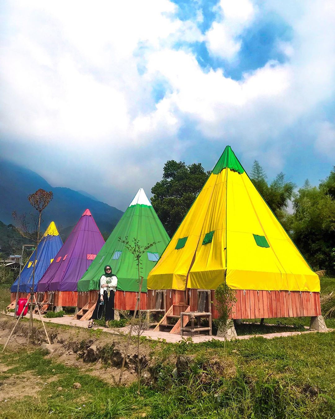 Tenjolaya Park, Wisata Kaki Gunung Salak yang Ramah Anak-anak
