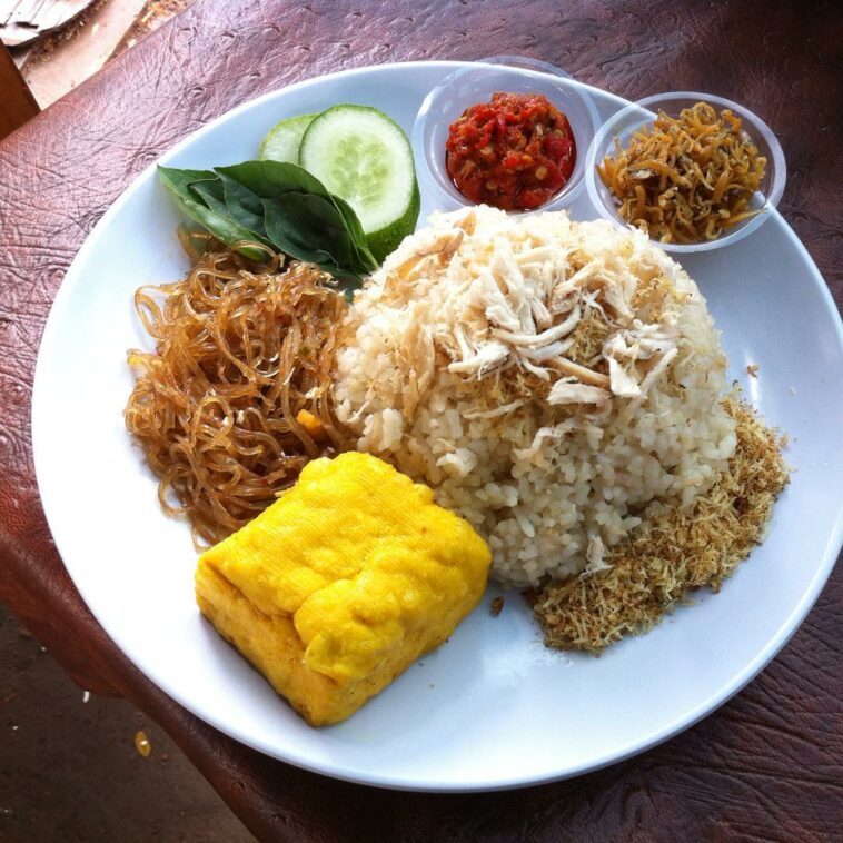 5 Nasi Liwet Populer di Bandung, Cita Rasa Gurih yang Bikin Nagih!