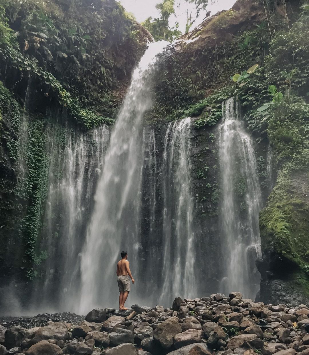 5 Air Terjun di Pulau Lombok, yang Sangat Indah