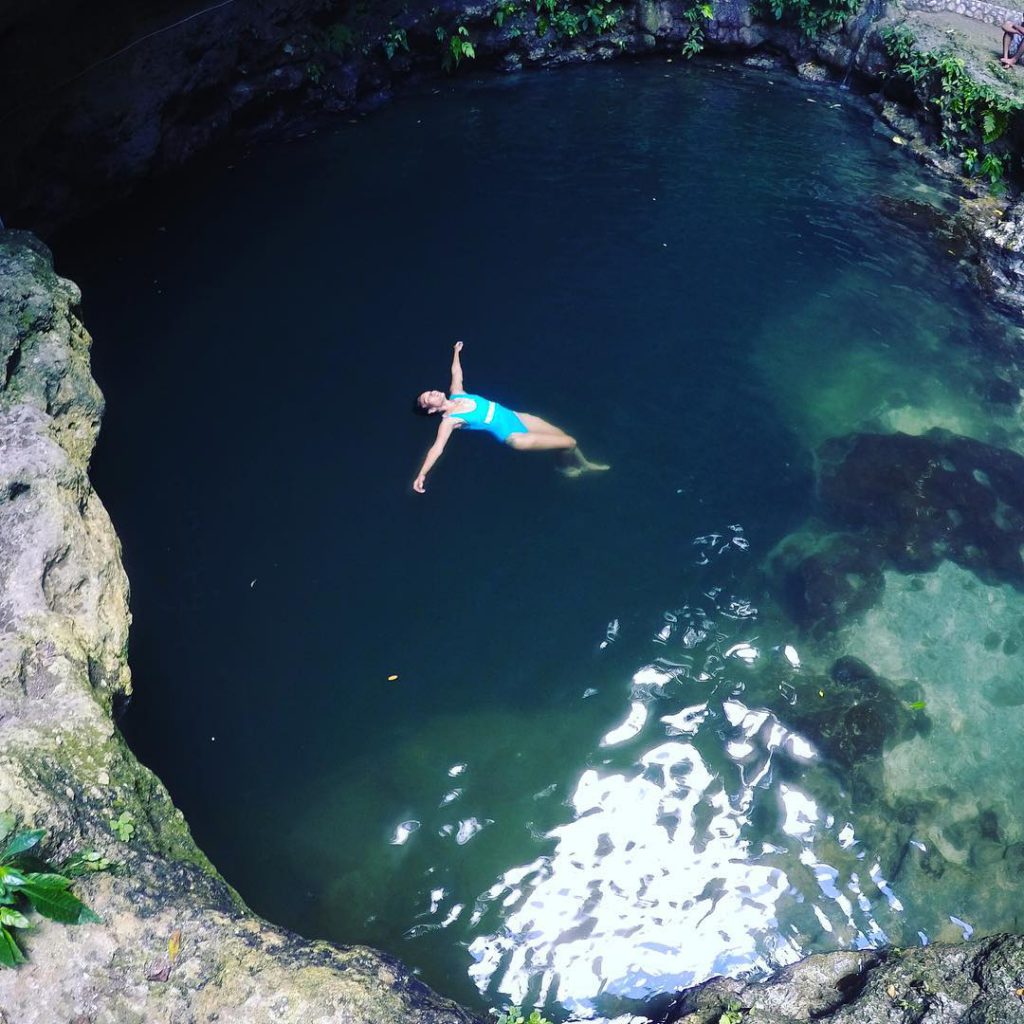 Mata Air Tembeling, Unik! Hidden Natural Pool di Pinggir Pantai