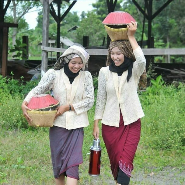 Malean Sampi Tradisi Suku Sasak Petani Lombok Barat