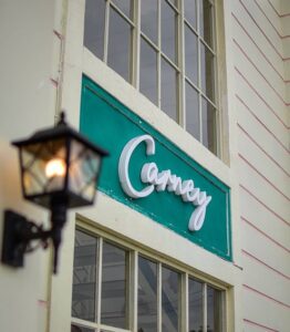 Carney Cafe Jogja! Tempat Hangout dengan Spot Foto Instagenik