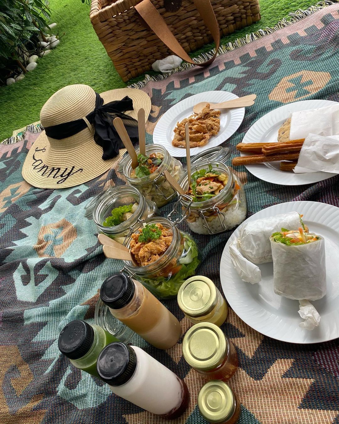 Rumah Gemuk Bali, Menikmati Piknik Bak Dunia Fairy Tale