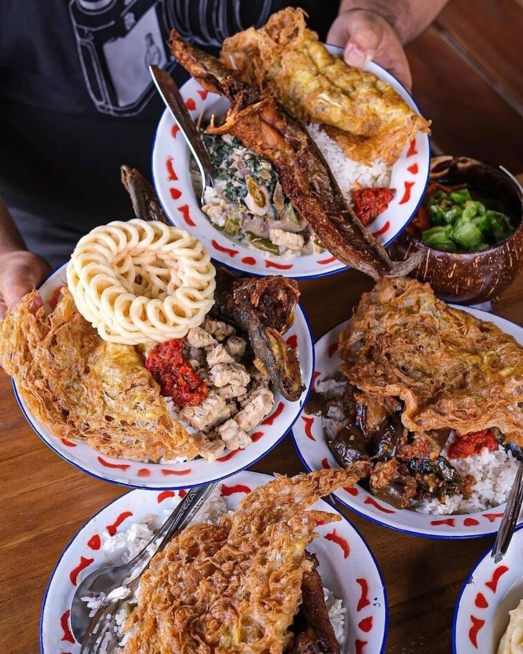 Warung Pariboro Jogja, Coba Kuliner Khas Sambil Nikmati Hamparan Sawah Warung Pariboro Jogja, Coba Kuliner Khas Sambil Nikmati Hamparan Sawah