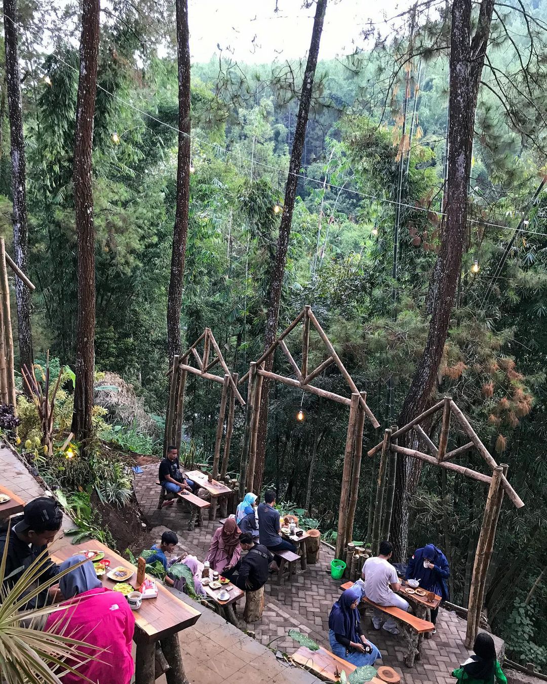Kafe di Pasuruan, Menyuguhkan Pemandangan Alam