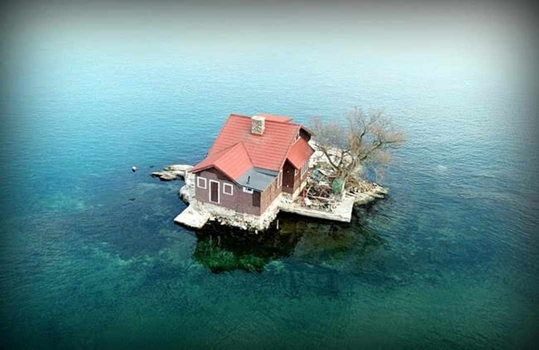 Just Room Enough Island di Amerika Serikat, Pulau Kecil Dengan Satu Rumah
