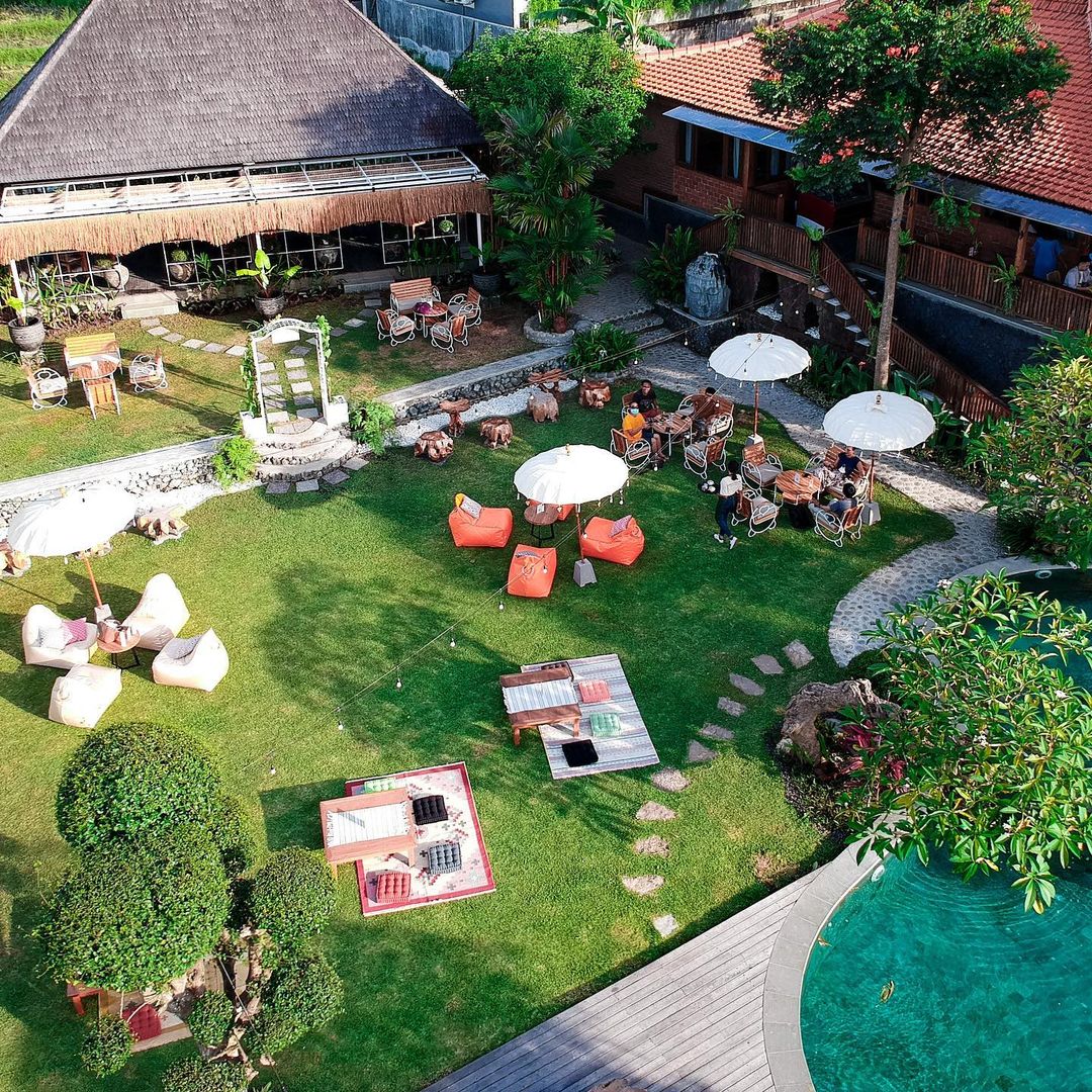 Kuliner di Taulan Social Hideout Bali, Ada Kolam Renang Pinggir Sawah