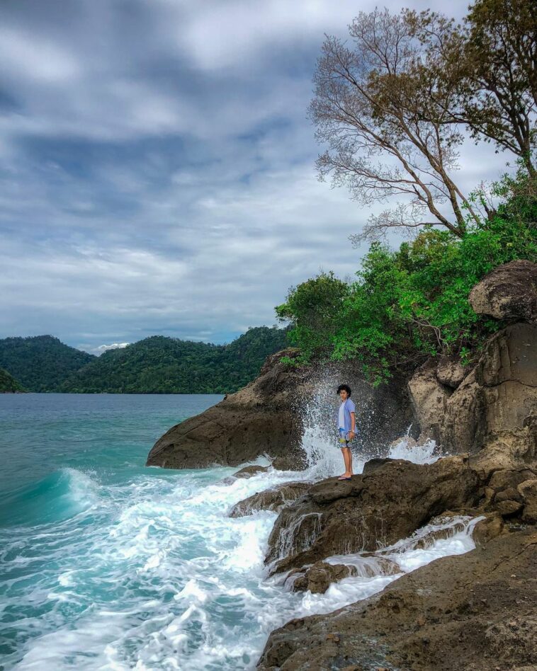 Wisata Pulau Pagang, Spot Bahari Sumbar yang Mengagumkan