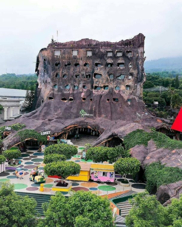 4 Hotel Dengan Arsitektur Unik di Indonesia, Mulai Rp 400 ribuan