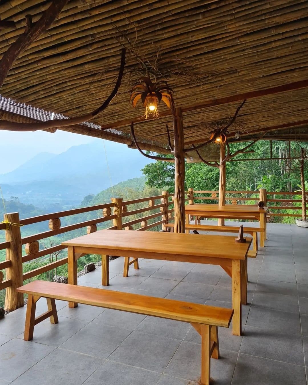 Lereng Asri Cafe, Pilihan Tempat Makan di Trawas Dengan Pemandangan ...