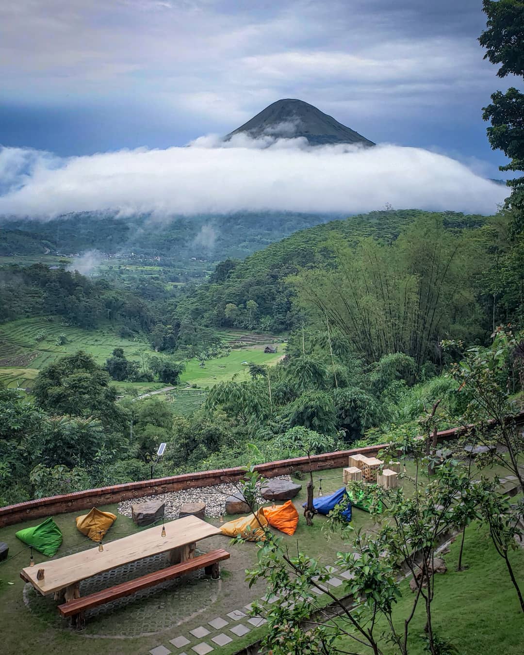 Lereng Asri Cafe, Pilihan Tempat Makan di Trawas Dengan Pemandangan ...
