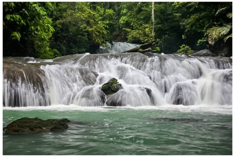 Air Terjun Bibijilan Sukabumi, Serasa Wall Clambing di Curug