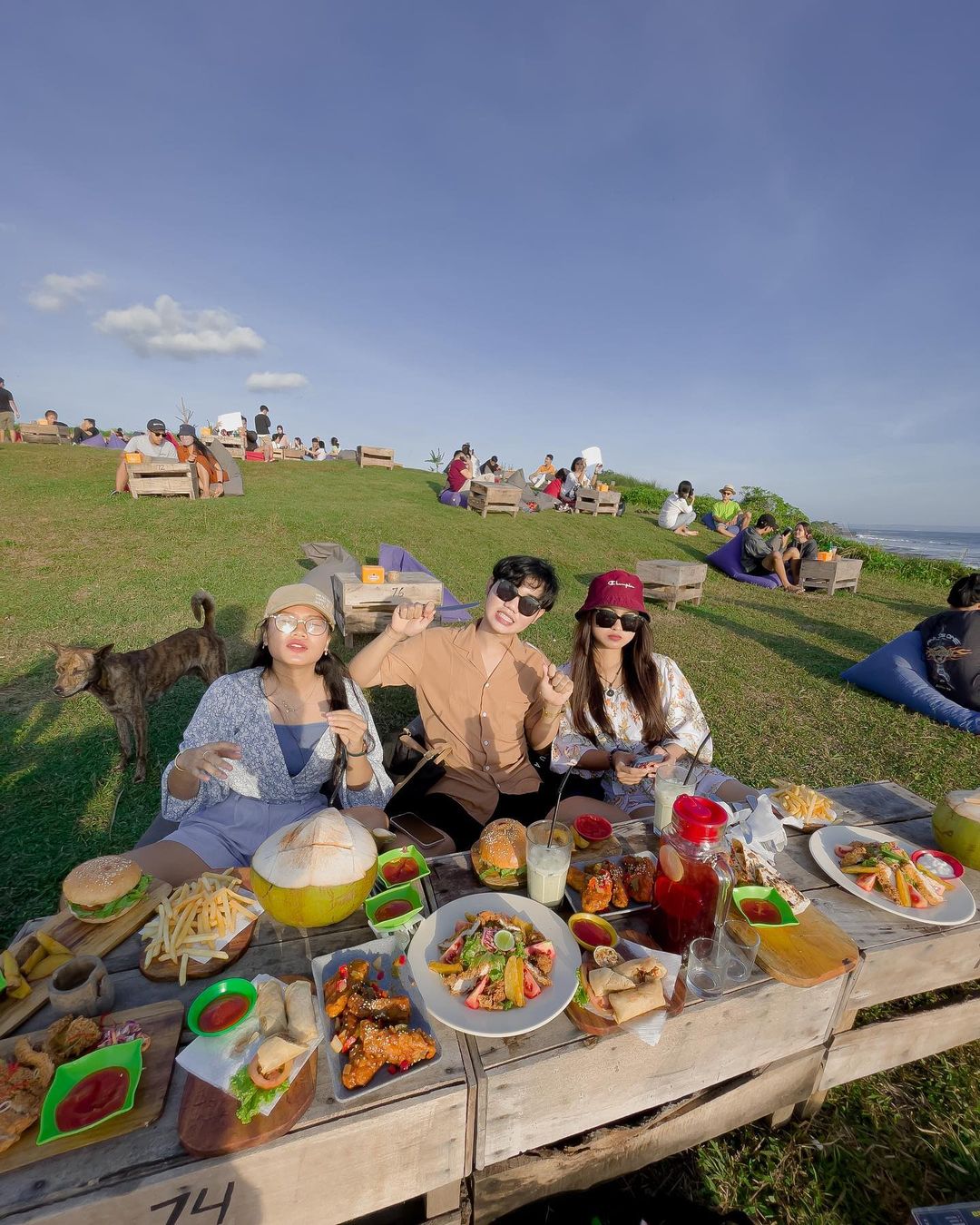 The Beach Love di Bali, Kuliner View Pantai Dengan Suasana Romantis