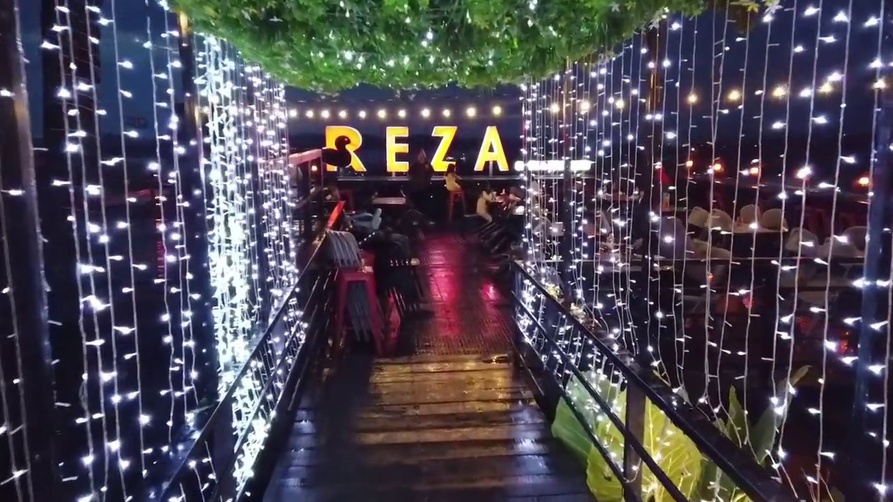 Nikmati Senja Hari Sembari Santap Bebek Khas Sulawesi di Reza Coffee ...