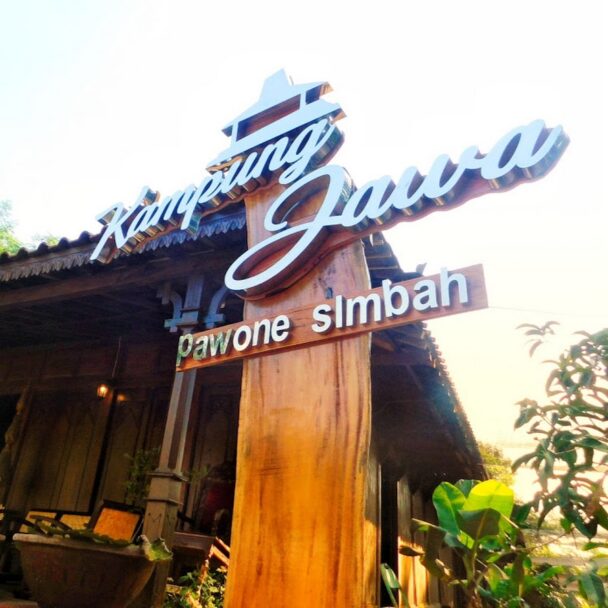 Pawone Simbah Batang, Rumah Makan Nostalgia Tempo Dulu