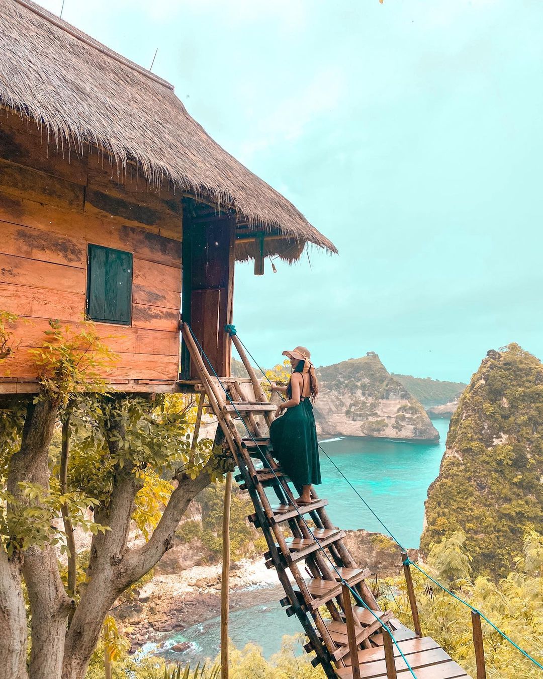 Ingin Tahu Bagian Dalam Molenteng Tree House yang Sering Diincar ...