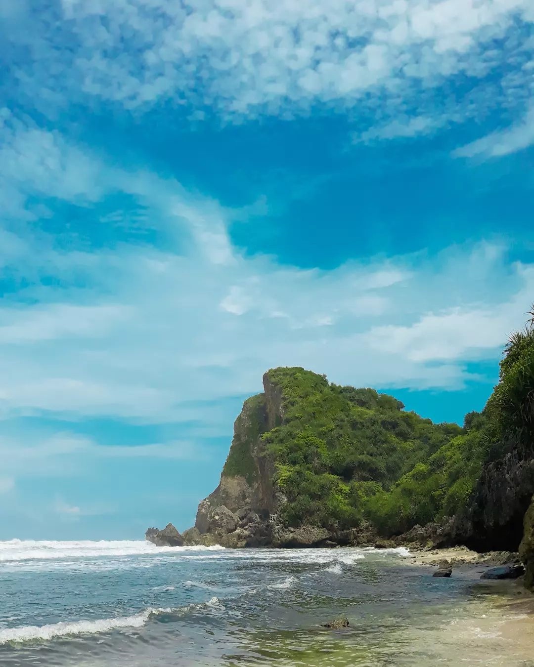 Keindahan 3 Pantai di Gunung Kidul yang Cocok Buat Habiskan Liburan ...