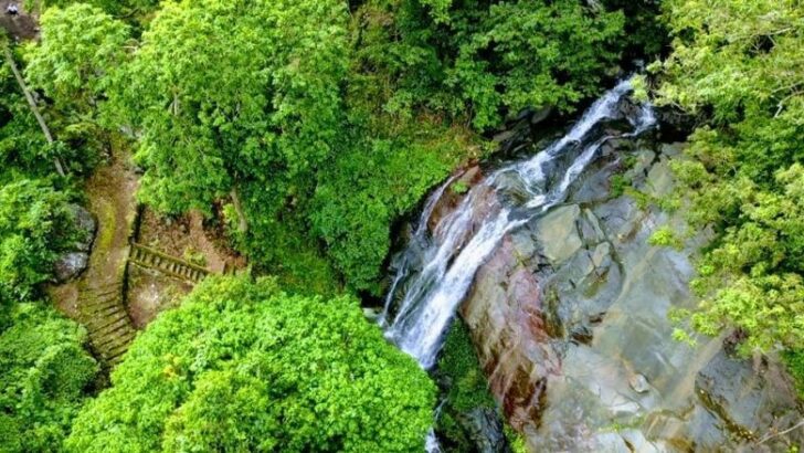 Panorama Air Terjun Bajuin yang Memukau, Cocok Untuk Healing Terbaik