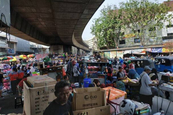 Belanja Aksesories dan Souvenir Murah di Pasar Asemka Jakarta