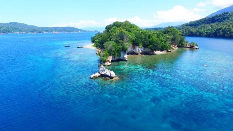 Selat Lembeh, Surga Para Pecinta Snorkeling di Sulawesi Utara