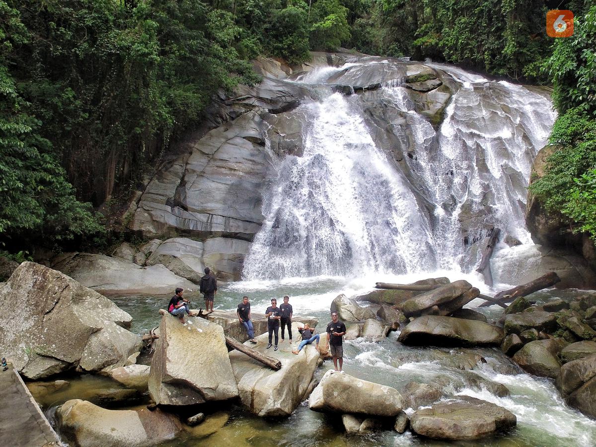 Ngetrip ke Air Terjun Boroma Tamaila Utara, Panoramanya Benar-Benar Takjub