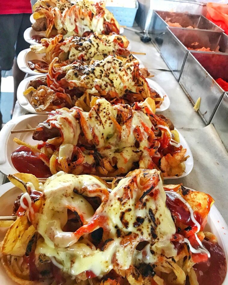 Pecinta Kentang Wajib Cobain Berbagai Menu di Twissterdog Bali ...