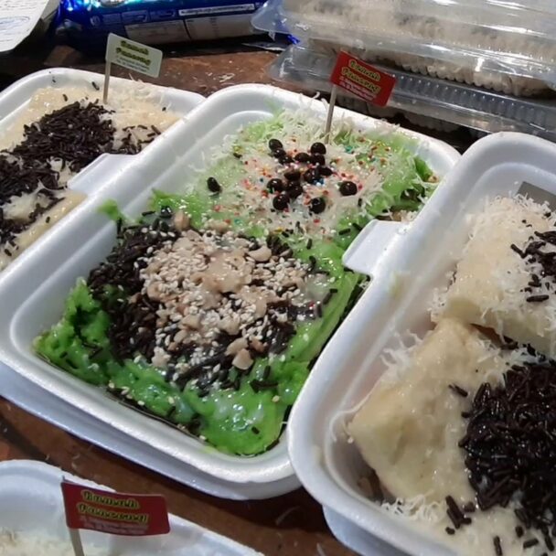 Kue Pancong Lumer Cuma Rp 10 ribuan, Hanya di 5 Kedai ini