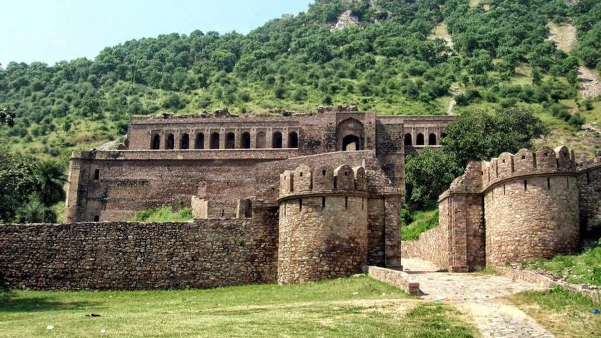 Bhangarh Fort Menjadi Kota Terkutuk dan Paling Berhantu di India