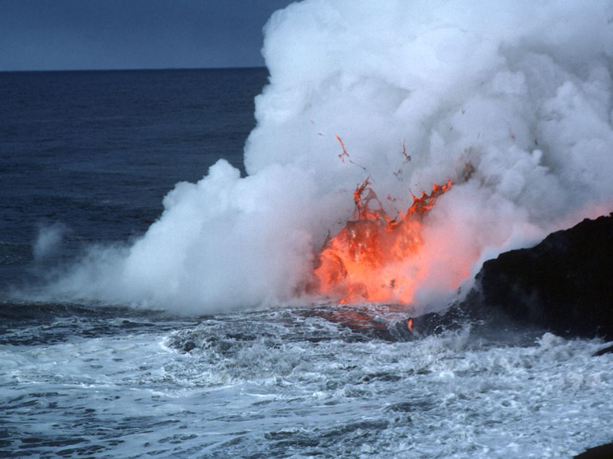 Gunung Api Terbesar Di Dunia, Luasnya Setara Dua Kali Pulau Kalimantan