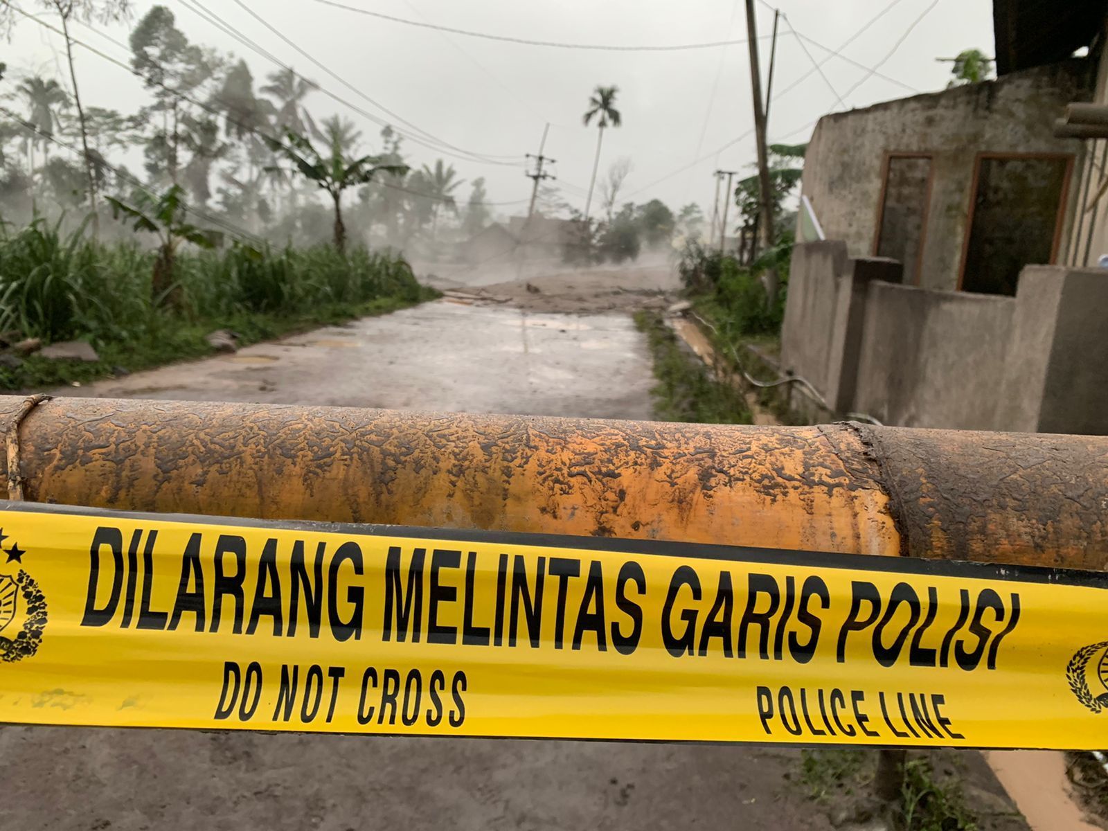 Berbagai Foto Pasca Erupsi Gunung Semeru, Tepat Satu Tahun Semeru ...