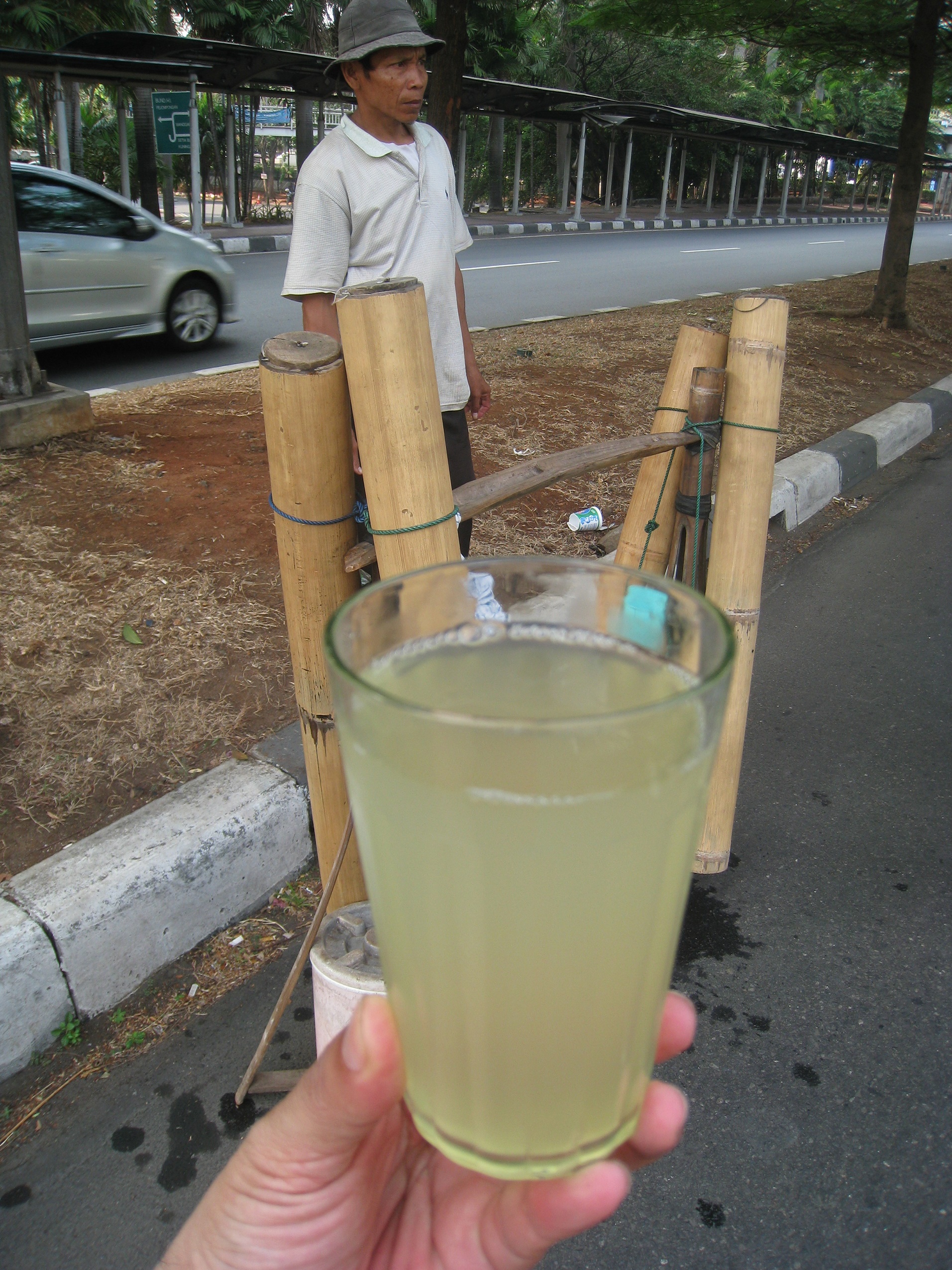 Lahang, Minuman Isotonik Tradisional dari Tanah Sunda