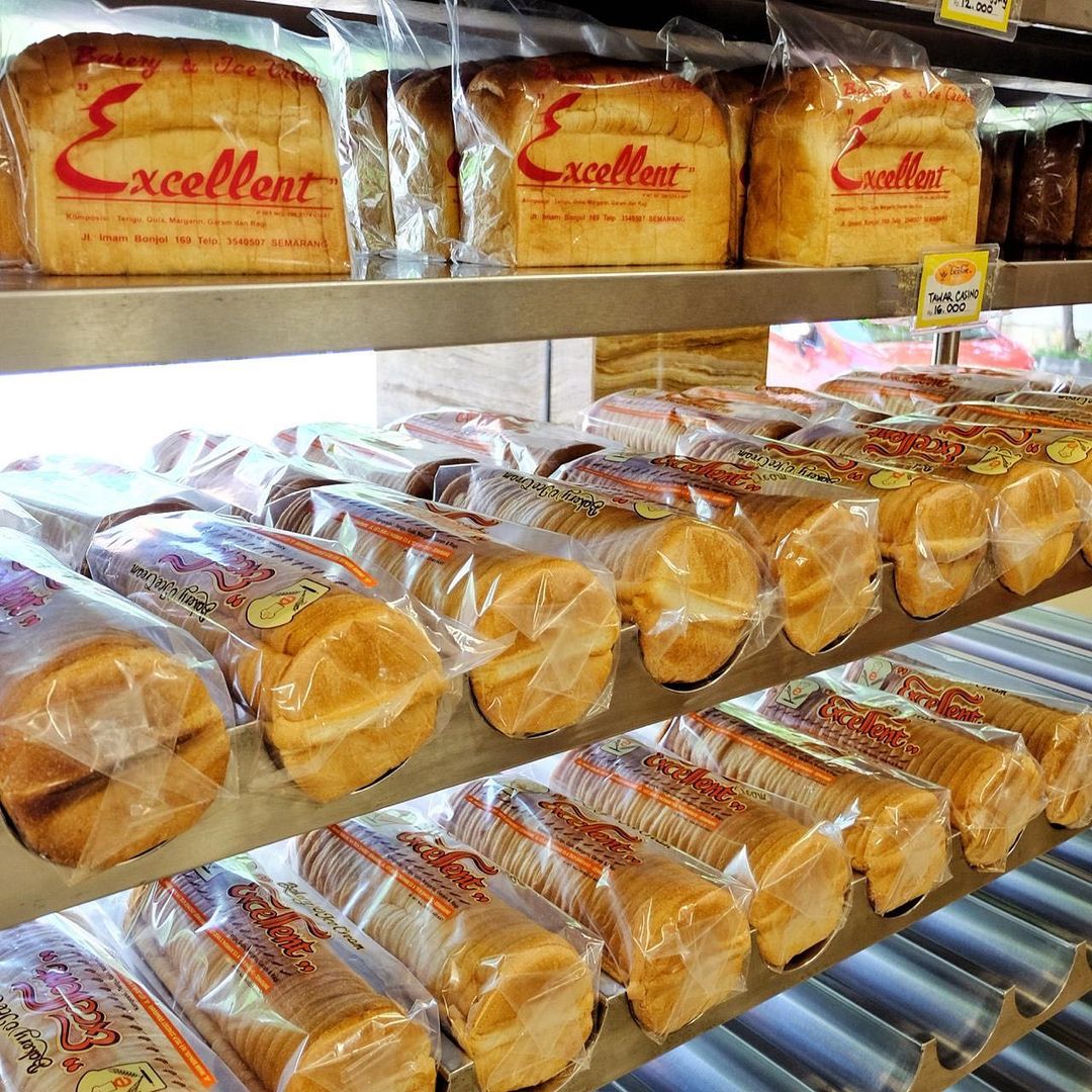 Excellent Bakery, Toko Roti Legendaris di Semarang yang Buka Sejak 1950