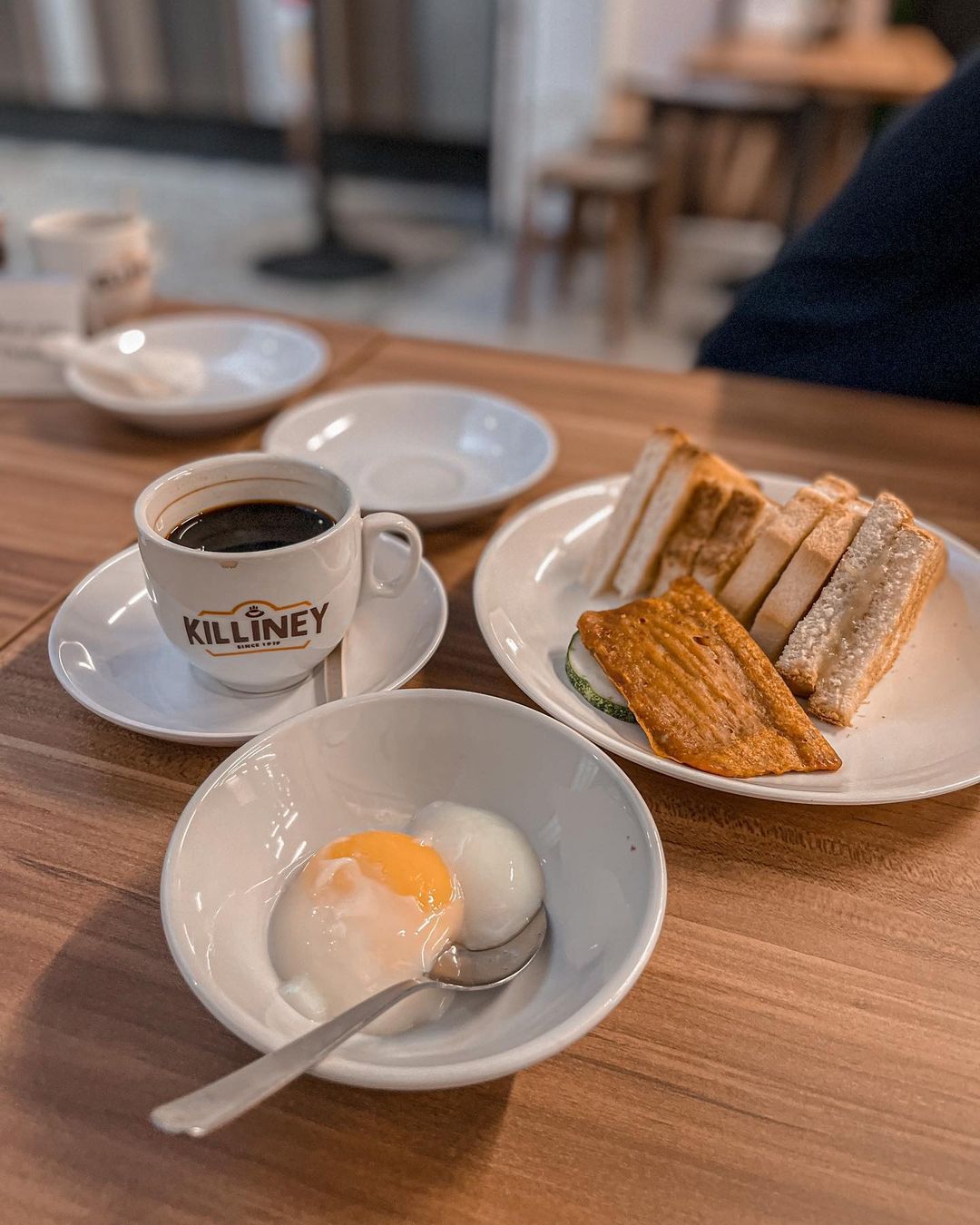 Killiney Kopitiam Singapura, Kedai Kopi Legendaris Sejak 1919