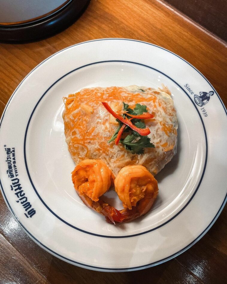 3 Tempat Makan Pad Thai Terkenal di Bangkok, Ada yang Sudah Eksis Lebih ...