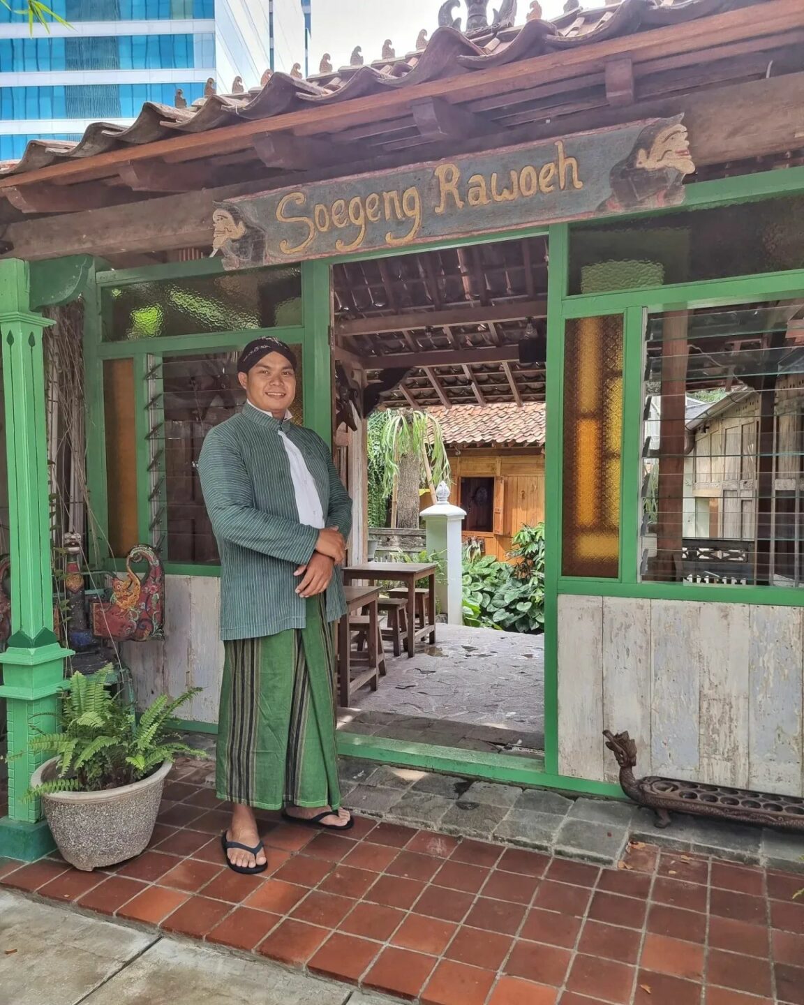 Restoran Bebek Perdikan, Hidden Gem Nuansa Jogja di Antara Gedung ...